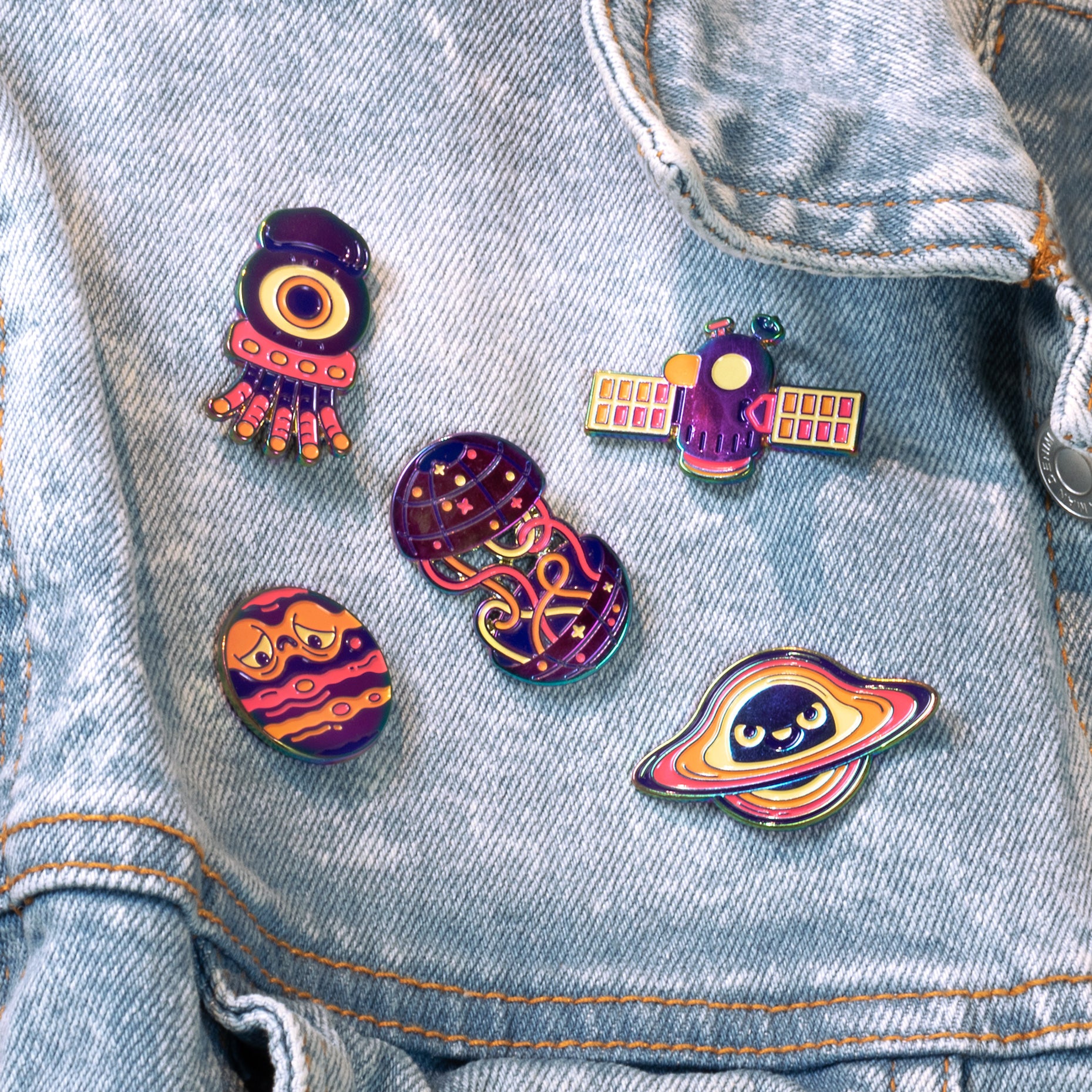 Alien Enamel Pin – the kurzgesagt shop